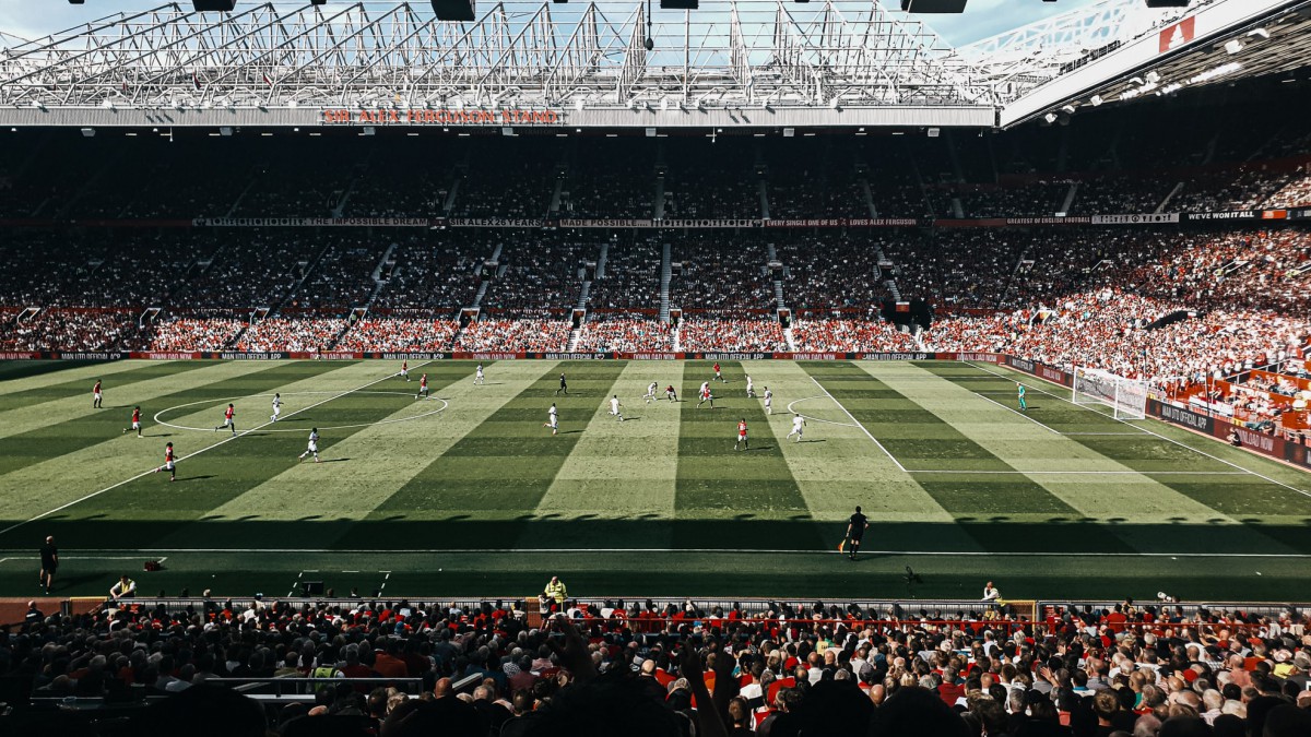 IDONIX >Sport Broadcast Graphics